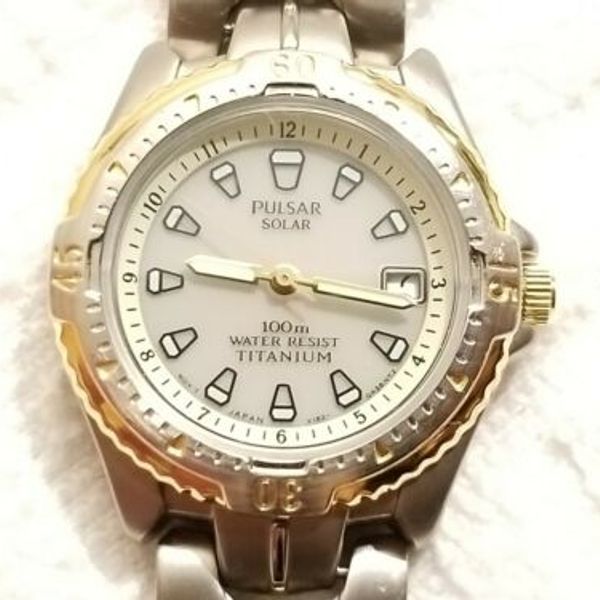 Vintage Pulsar by Seiko Solar Titanium Watch Luminous Hands Dial ...