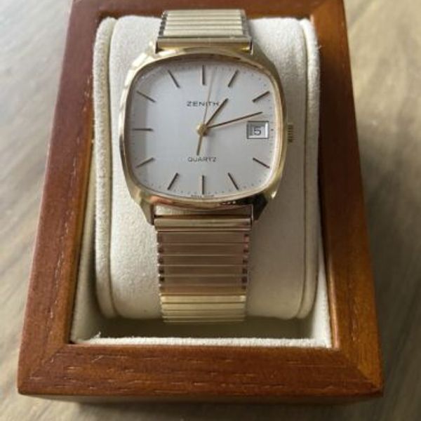 Zenith 9ct Yellow Gold Quartz Dress Watch Reference 33.0100.425 ...