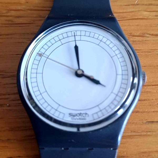 Working 1980's Vintage / Retro Black & White Swatch Watch GA103 ...