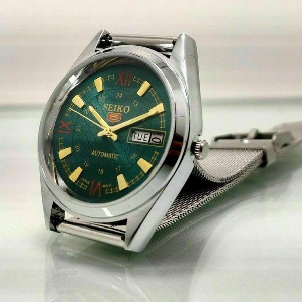Seiko 5 men steel vintage made japan watch green dial good work run ...