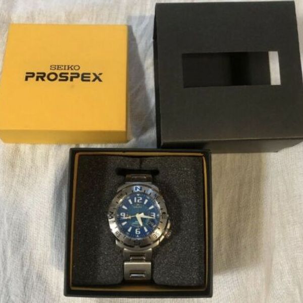 SEIKO 8F56-0070 QUARTZ WATCH Perpetual Titanium Ssass Limited ...