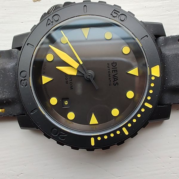 Limited Edition Dievas Phantom with three straps Reduced price ...