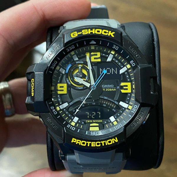 Casio G-Shock GA-1000 Twin Sensor GravityMaster Aviator - black, yellow ...