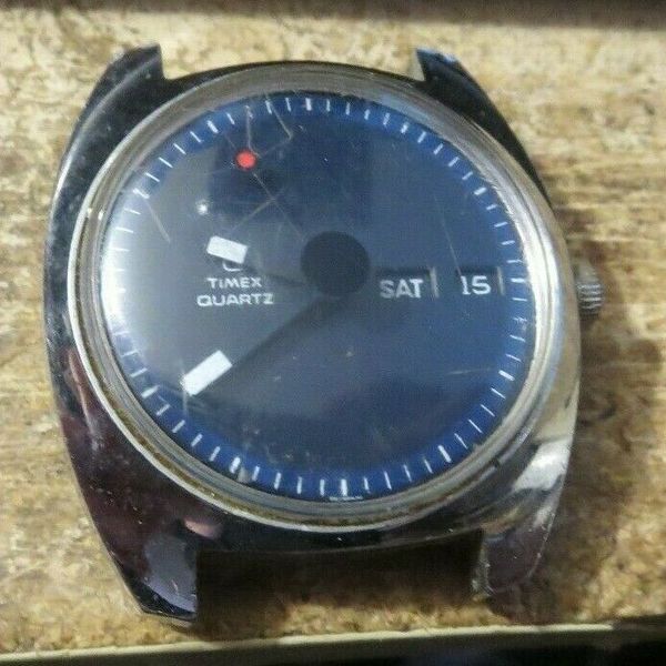 vintage Timex Q Red Dot second hand Mystery Dial look men's Watch Day ...