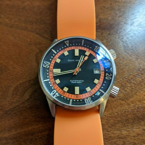 Dan Henry 1970 Automatic Super Compressor Diver Watch, 40 mm with Extra ...