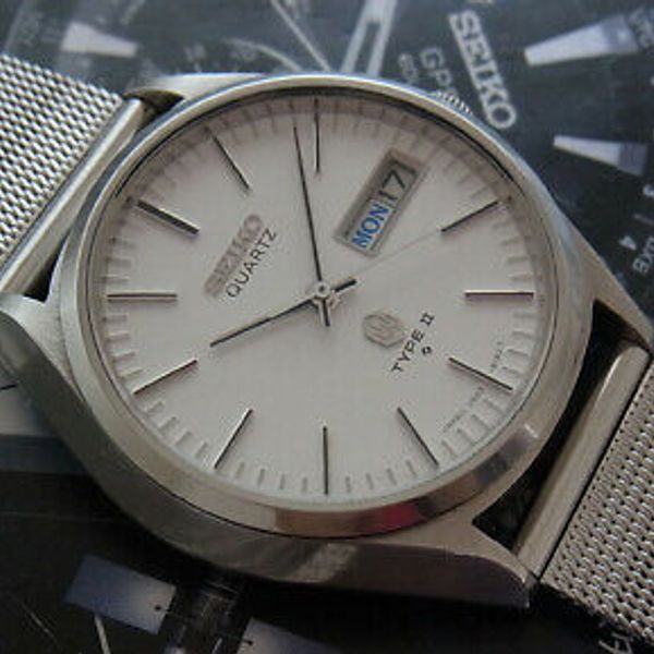 NICE VINTAGE SEIKO QUARTZ TYPE II 0903-8110 DAY/DATE JAPAN WATCH GENT ...