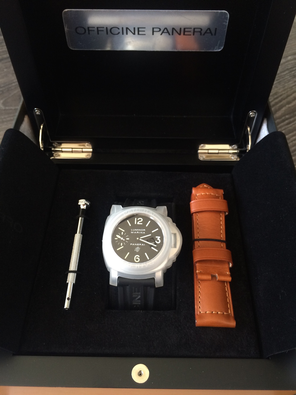 FS: PAM 005 - Panerai Luminor Marina Logo 44mm | WatchCharts