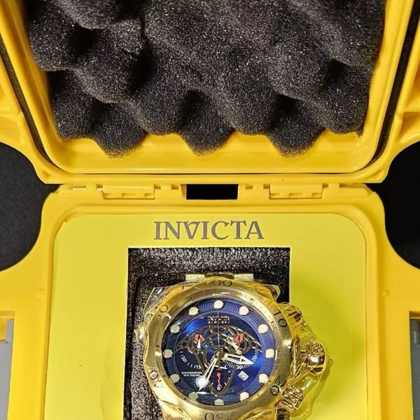 Invicta Reserve Menâ s Watch - Venom Viper - Swiss Quartz - Model ...