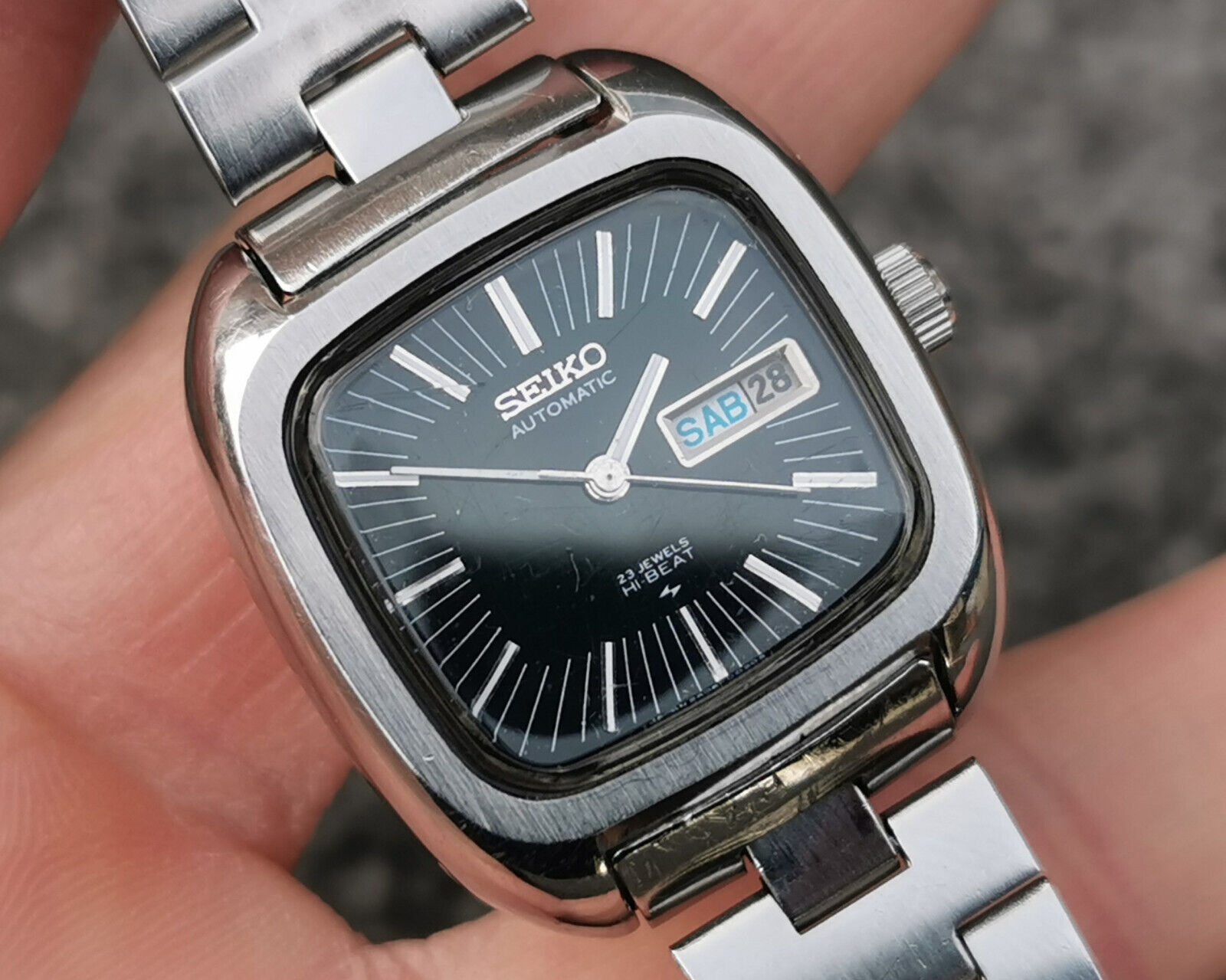 Seiko Hi-Beat 2406-3000 Price as of April 2026 | WatchCharts