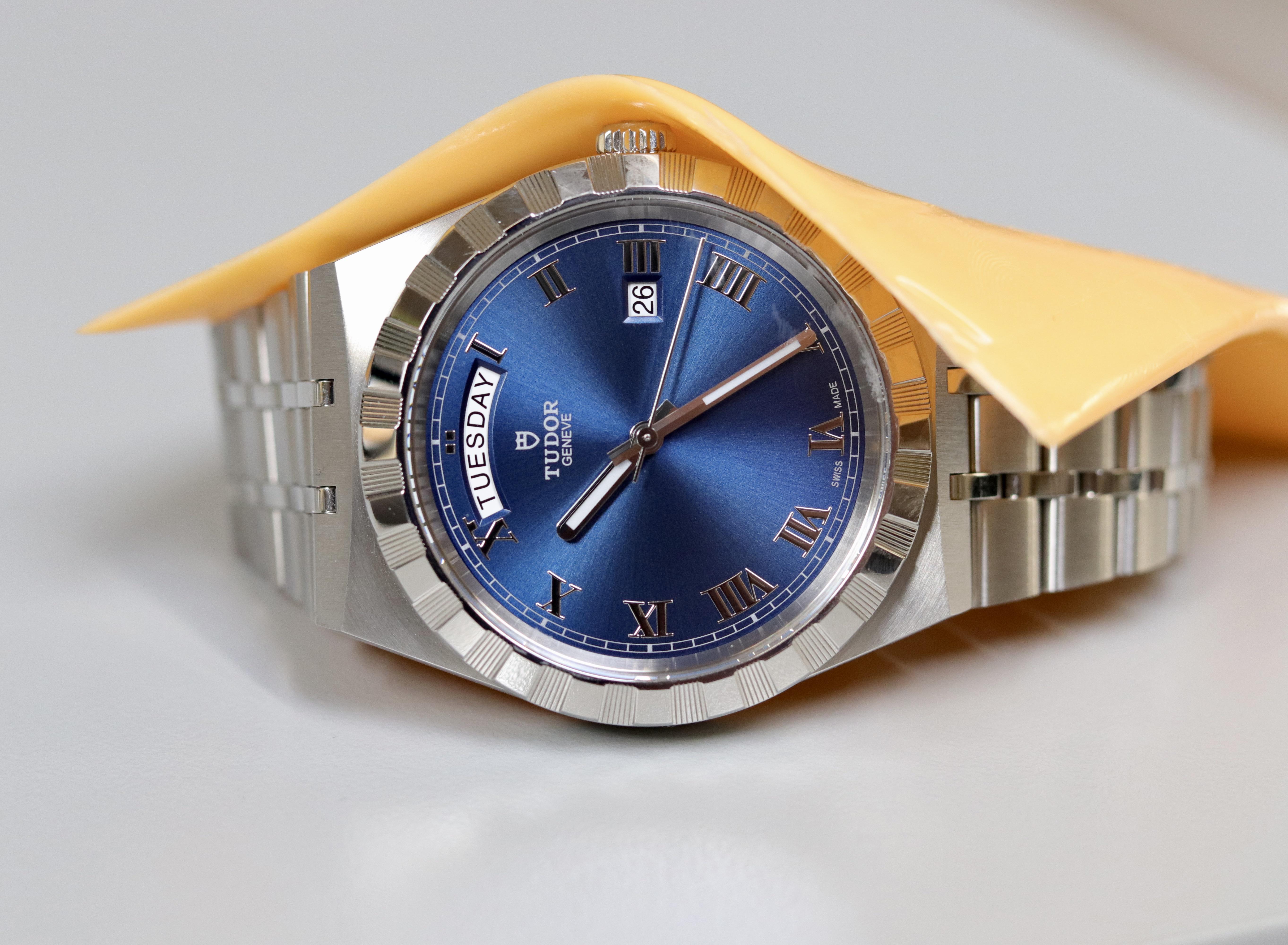 [WTS] A “Royale with Cheese” Tudor Royal 41mm 28600 Full Kit | WatchCharts