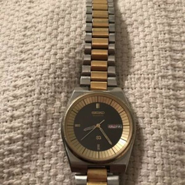 Vintage Mens Seiko SQ Quartz 8223-6059 Stainless Watch Silver & Gold-Toned | WatchCharts Marketplace