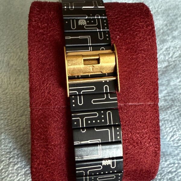 Casio PAC-MAN collaboration Black and Gold Watch - A100WEPC-1B ...