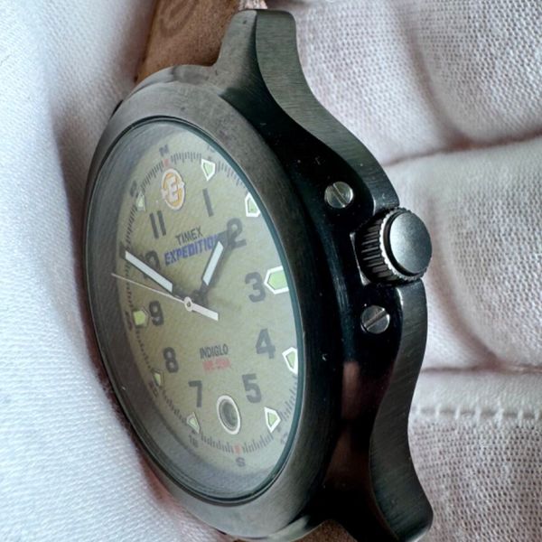 Timex Expedition Rugged Menâ s Field Watch T47012 Leather Strap / Indiglo 40mm | WatchCharts ...