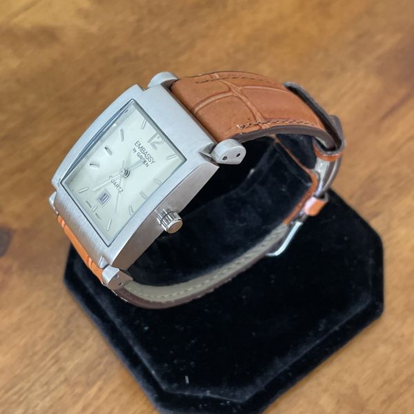 Rare Hinged Lug Embassy Gruen VTG Men's Tank Dress Watch. New Battery ...