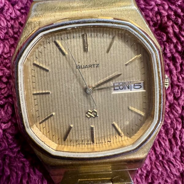 Vintage Seiko SQ Gold-Tone Quartz Watch 6923-5269 New Battery | WatchCharts Marketplace