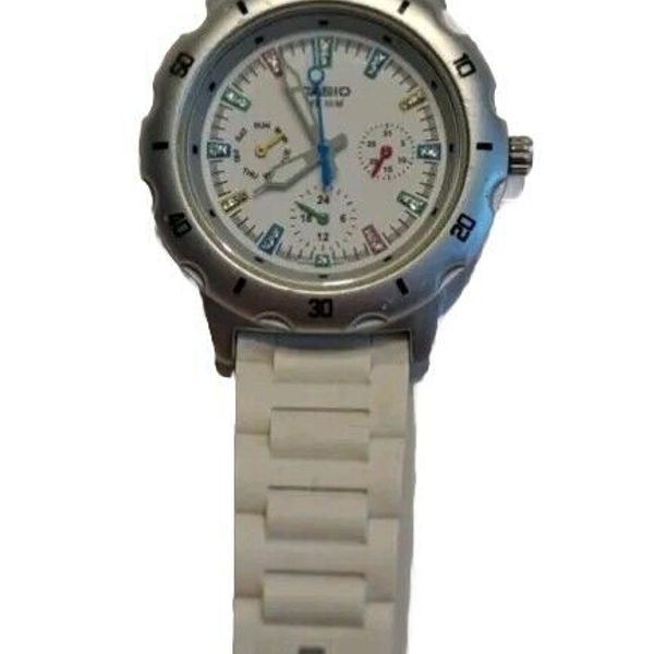 Women's Casio White Analog Sports Watch Silver Bezel New Battery ...