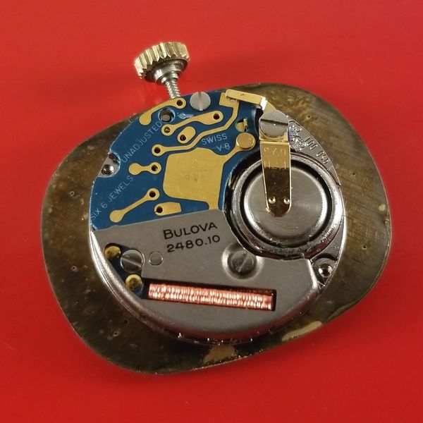 Vintage Bulova Quartz Wrist Watch Movement 6 Jewels WORKING 24 mm X 19 ...