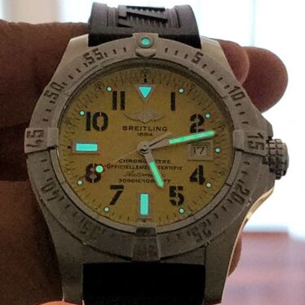 Breitling Yellow Dial Avenger SeaWolf A17330 45MM Stainless Steel ...