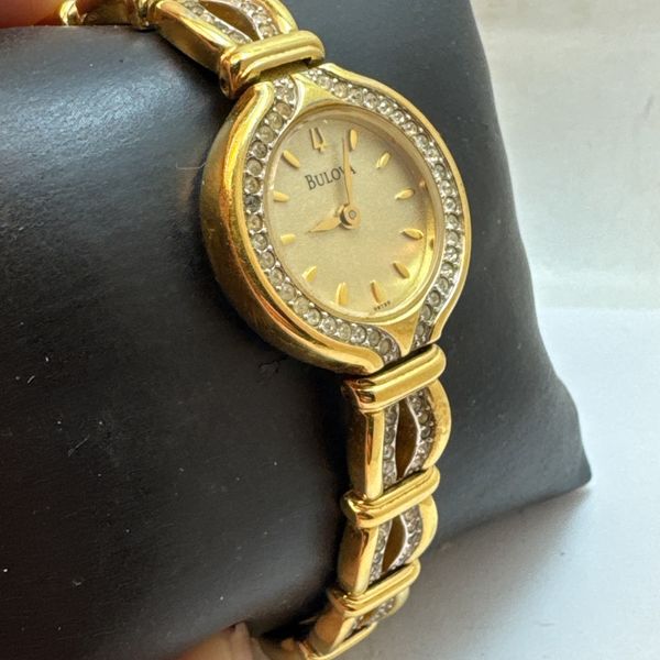Bulova Women's 98T99 Swarovski Crystal Gold-Tone Watch *BAD CLASP-H24 ...