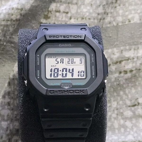 Casio G Shock GW-B5600MG-1ER bluetooth, Tough solar | WatchCharts ...