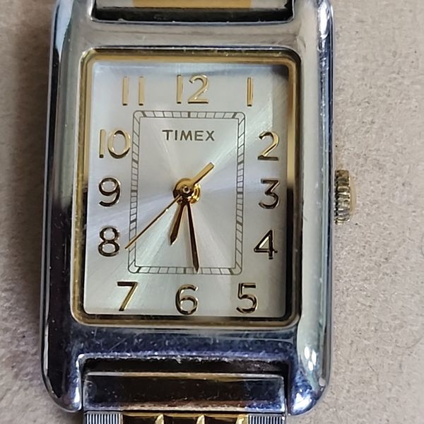 LADIES TIMEX SILVER RECTANGULAR WATCH NEW BATTERY ADJ BRACELET ...