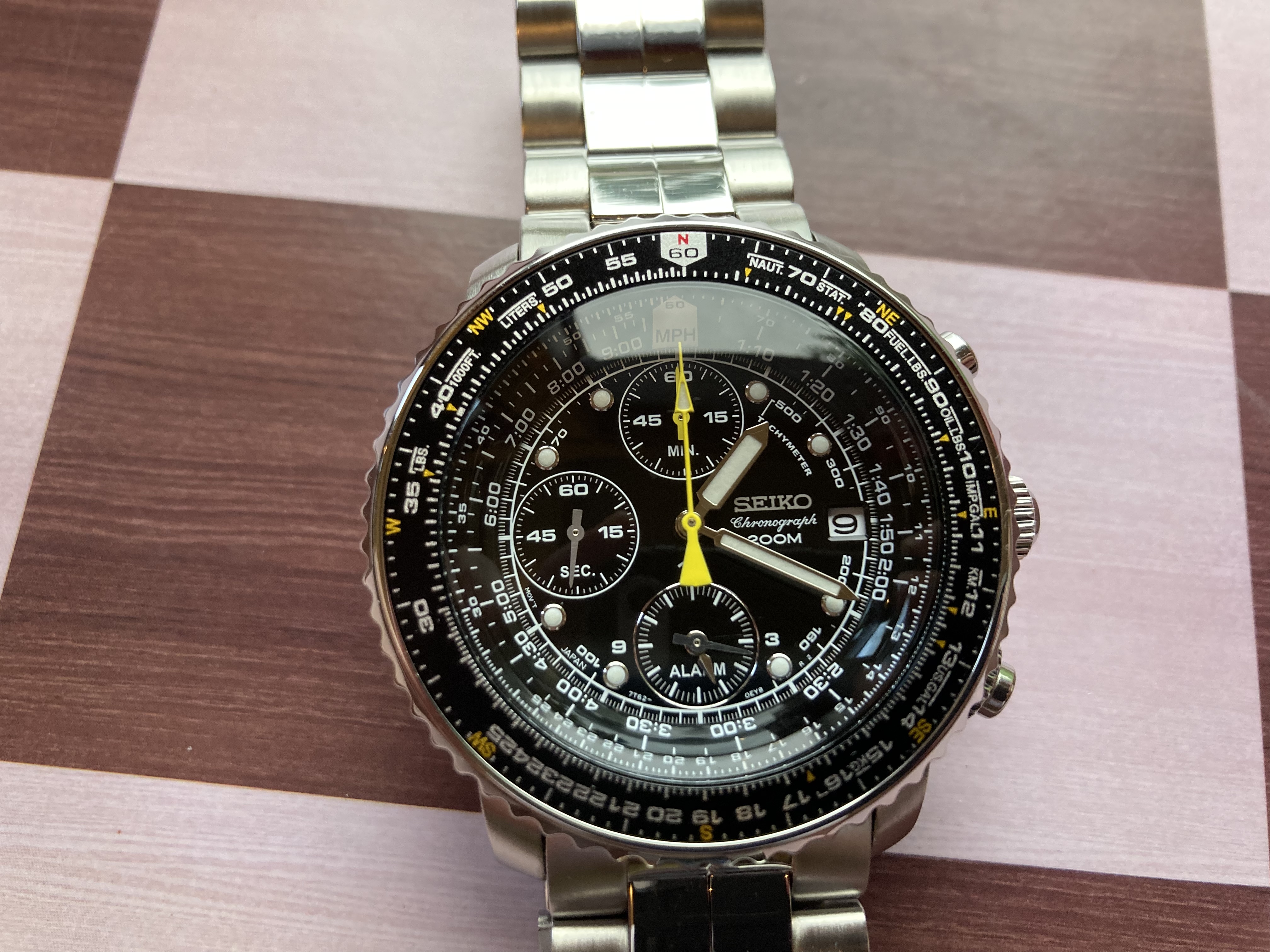Seiko SNA411P1 Flightmaster | WatchCharts