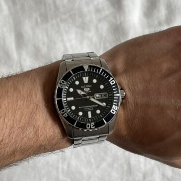 SEIKO 5 Automatic SNZF17 SNZF17K1 100m WR Discontinued Model | WatchCharts