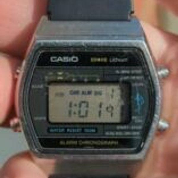 Rare Vintage Casio Lithium W-250 LCD Watch | WatchCharts Marketplace