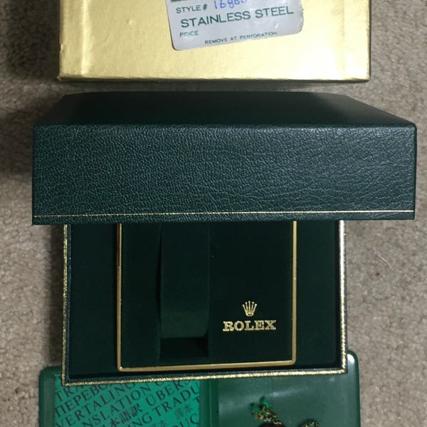 For sale box set 16800 (sticker) with goodies | WatchCharts