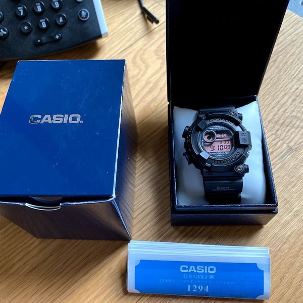 FS: Casio DW-8200BK "Real Black" Frogman G-Shock, w/extra bezel & strap ...