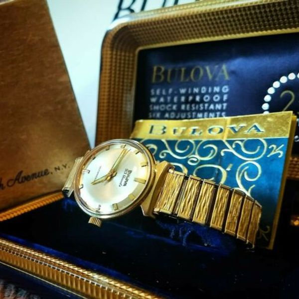 10kRGP Bulova regatta 23 jewels complete Boxes/Papers (Roger Moore ...