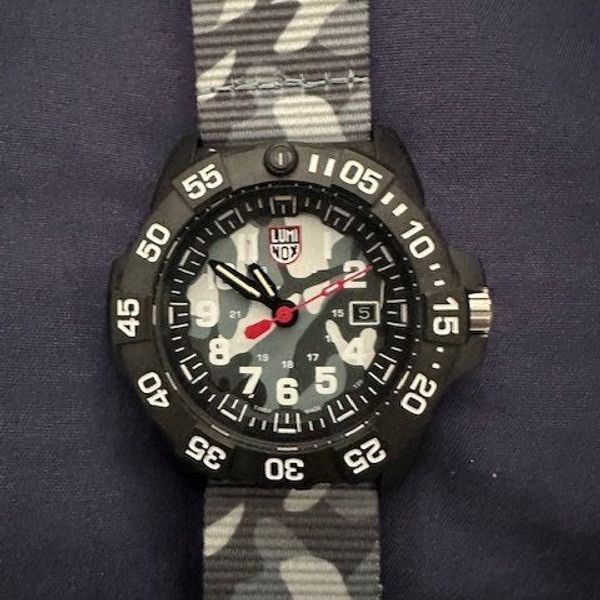 FS: Brand New Luminox 3507.ph Camo SEAL Diver | WatchCharts Marketplace