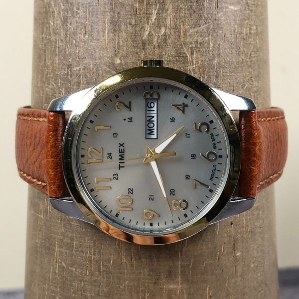 Timex Weekender Men Dress Indiglo Day Date Leather Quartz 36mm Watch 7 ...