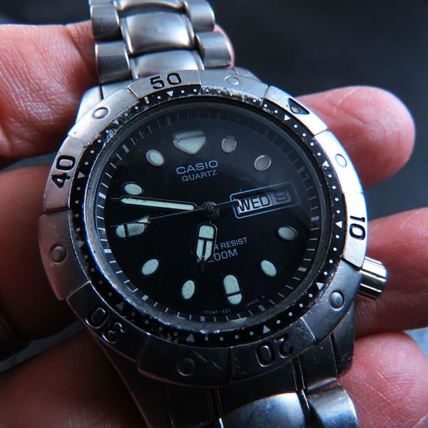 MD-721 Casio Swordfish Scuba Diver 200M Daydate Quartz Men Watch ...