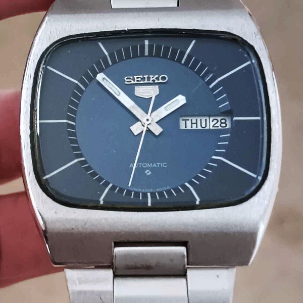 Vintage Seiko 5 automatic Square shape Two tone Blue dial watch Cal ...