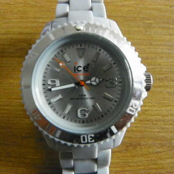 montre ICE Swatch grise | WatchCharts Marketplace