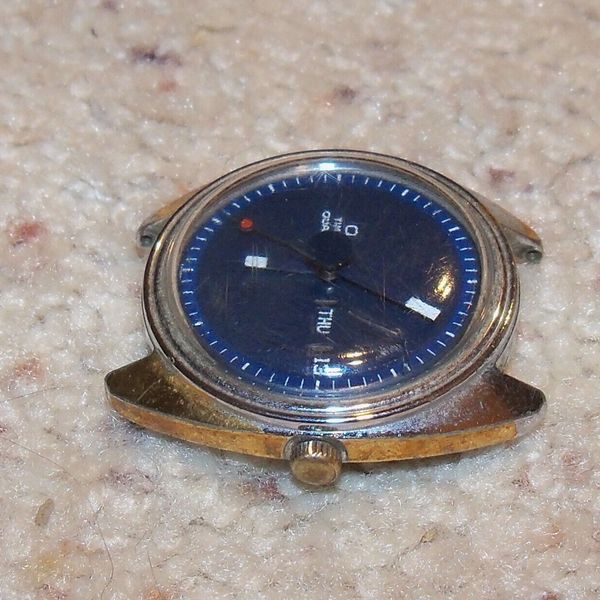 Vintage Timex Q Red Dot Enigma Men's Electric Navy Blue Face Mystery ...