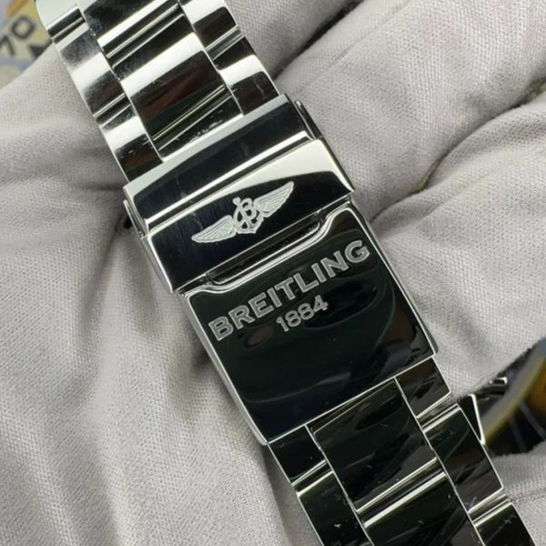 Breitling Men's Avenger Automatic | WatchCharts Marketplace