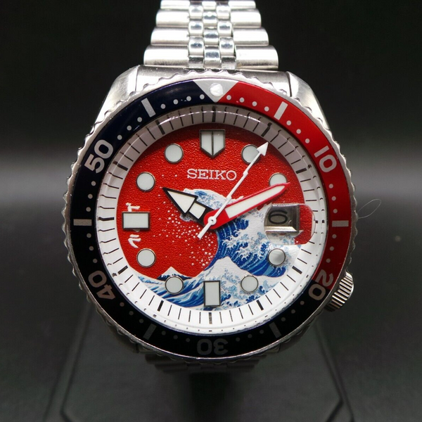 Seiko 'Great Wave off Kanagawa' mod.SDS003 Divers 7002-700A Mens ...