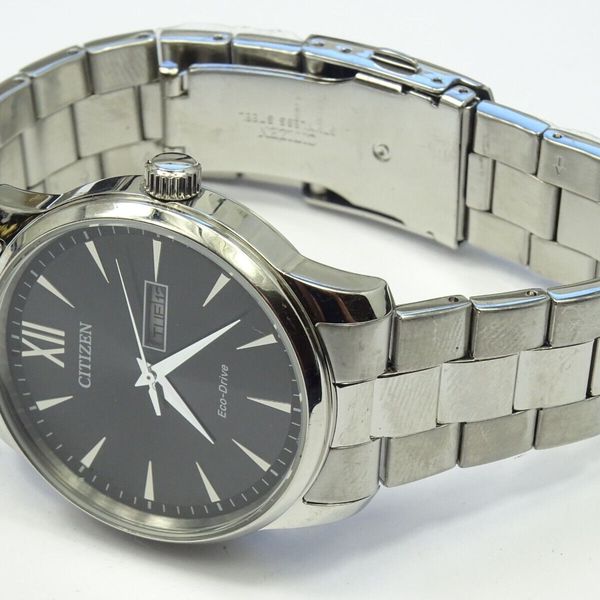 CITIZEN ECO DRIVE E101 Men's Grey Dial Day Date Wristwatch WORKING ...