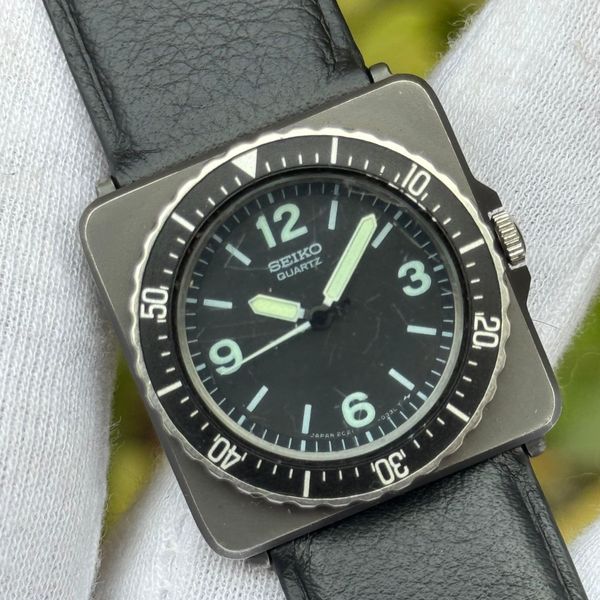 Rare Vintage Seiko 2C21-0080 'Contra Fieldmaster' Quartz Vintage Watch ...