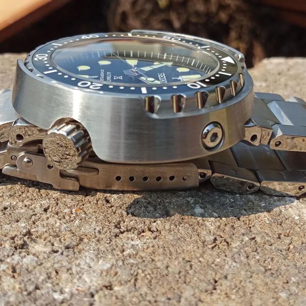 [WTS] Custom Seiko Tuna Mod | WatchCharts