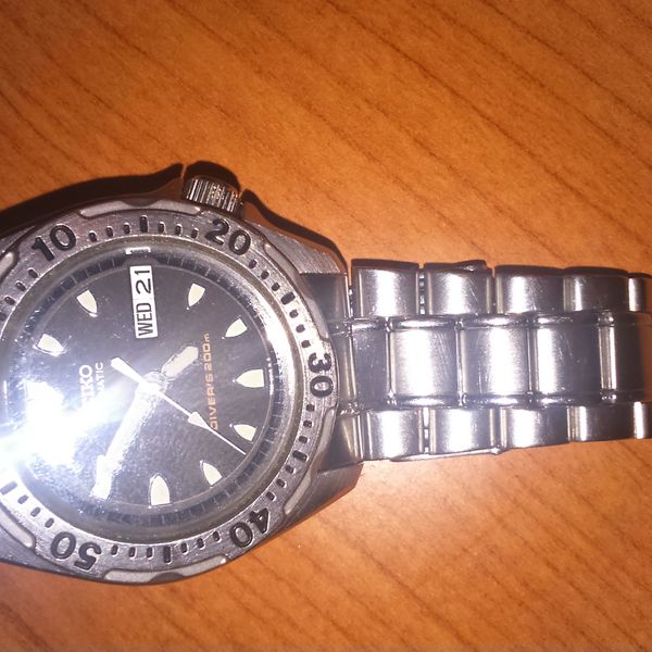 Seiko SKX001 38mm Diver 7s26-0010 automatic | WatchCharts Marketplace