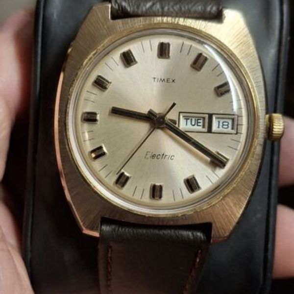 Timex Electric Gold Tone Mens Vintage 1970s Retro Watch | WatchCharts ...