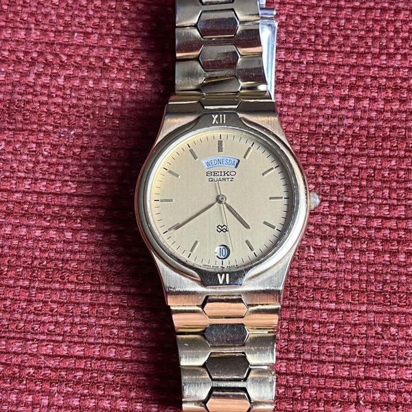 Vintage Seiko SQ Men's Day Date Quartz Watch Gold Tone New Battery Working | WatchCharts Marketplace