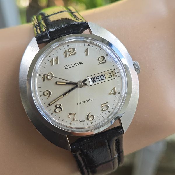 Vintage BULOVA Jet Star men's automatic watch day/date 11BSACB swiss ...