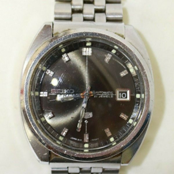 Men's Vintage 1970'S SEIKO 5 6119-7183 Black Dial Watch - 254 | WatchCharts