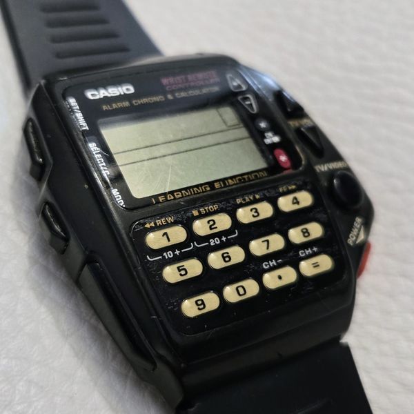 Casio Cmd-40 remote control watch. Glow in the dark keys. No power ...