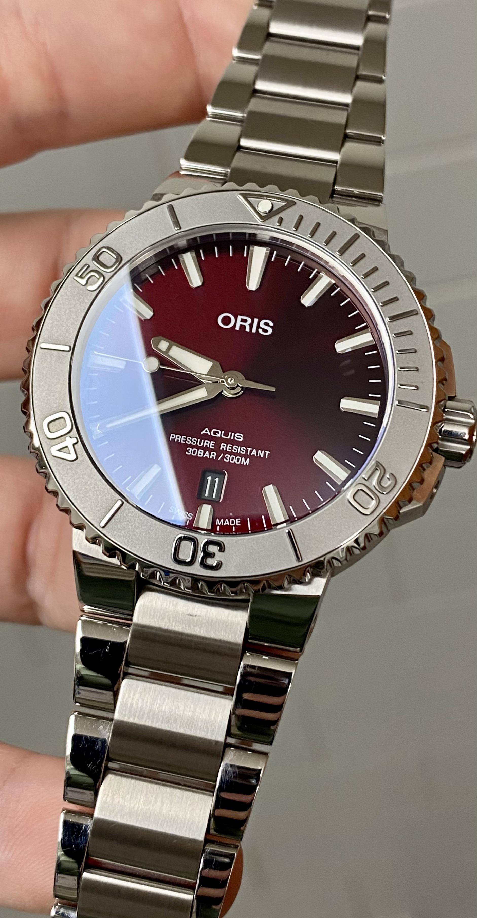 [WTS] Oris Aquis “Cherry”, Full Kit, 41.5mm | WatchCharts