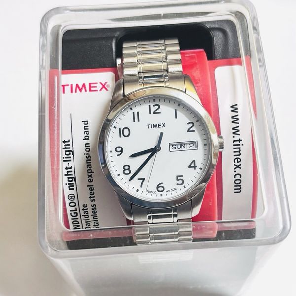Men's Timex Indiglo Silvertone Expansion Band Watch T2N061 WR 30M Day/Date NIB | WatchCharts ...